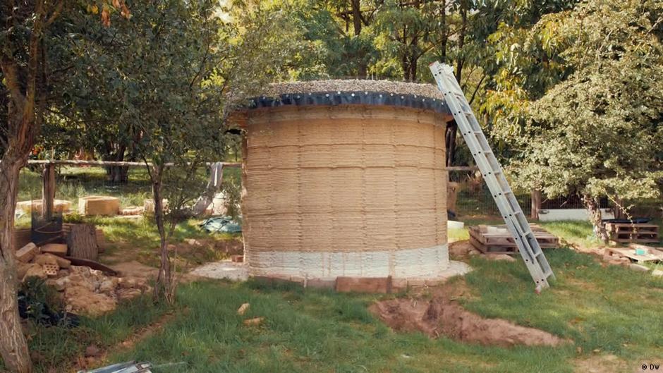 Clay buildings from a 3D printer