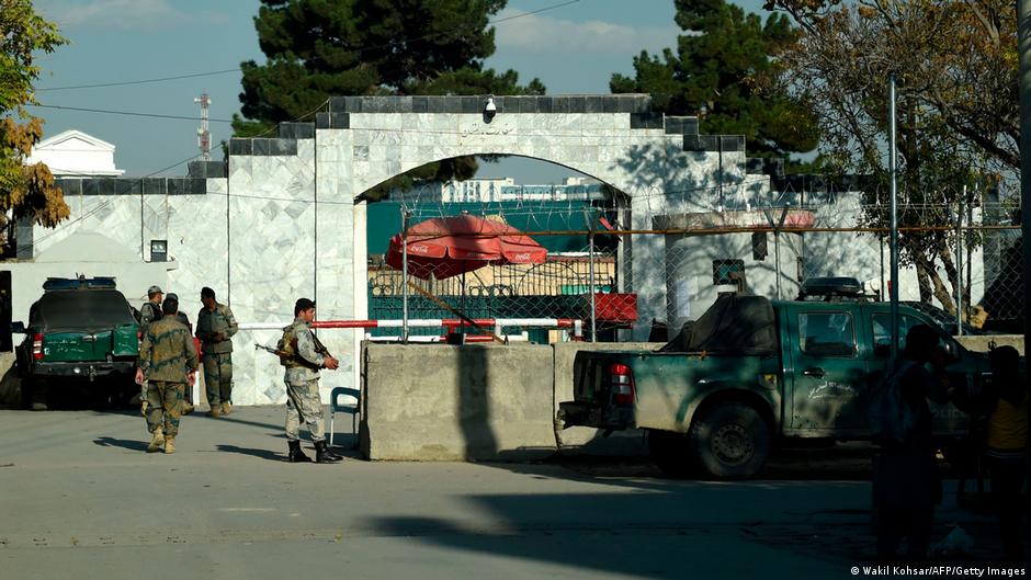 'IS' claims attack on Pakistani Embassy in Kabul – DW – 12/04/2022