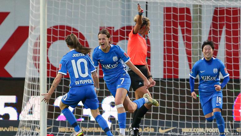 Anna Margraf: From Germany to Australia and back again – DW – 12/05/2022