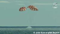 NASA Orion capsule splashes down after trip around the moon – DW – 12 ...