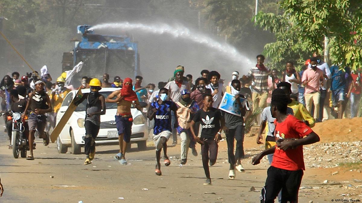 MDD ta ce an halaka mutane dubu goma sha biyar a Sudan – DW – 01/23/2024