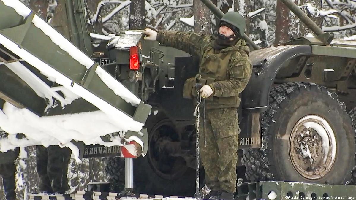 В Думу внесли законопроект о спецсборах резервистов – DW – 24.10.2025