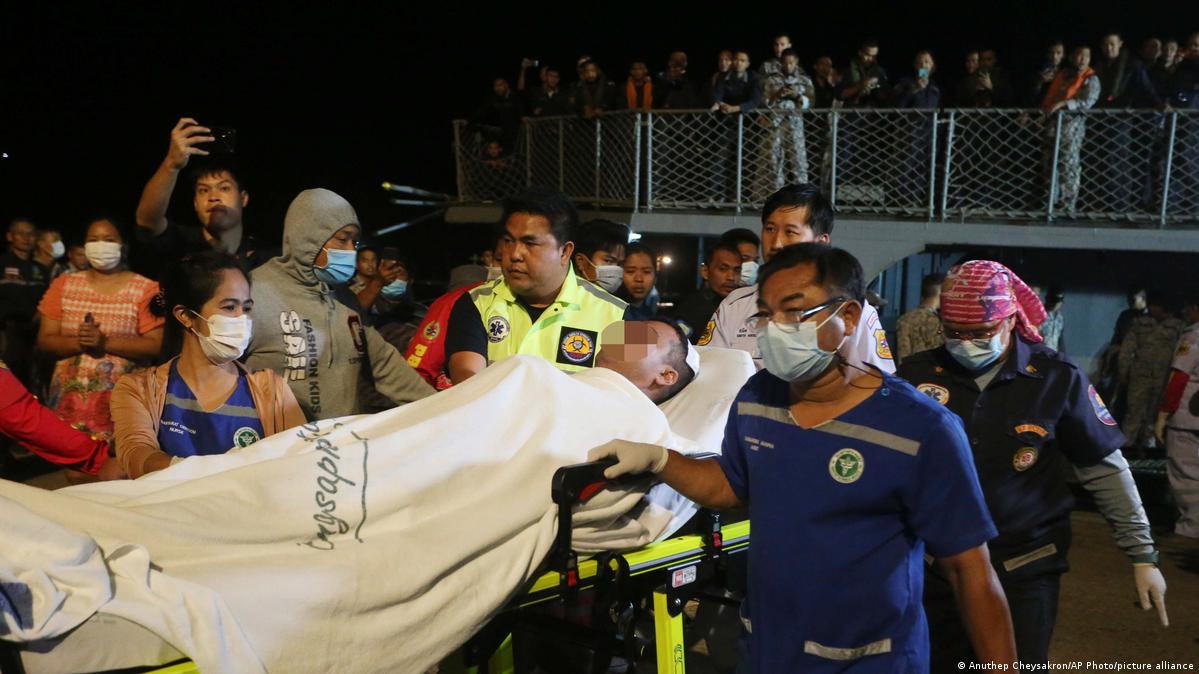 Thailand's navy races to find missing sailors – DW – 12/20/2022