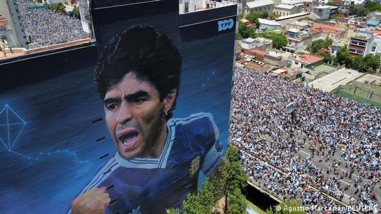 Maradona was 'difficult,' 'high-risk' patient, doctors say