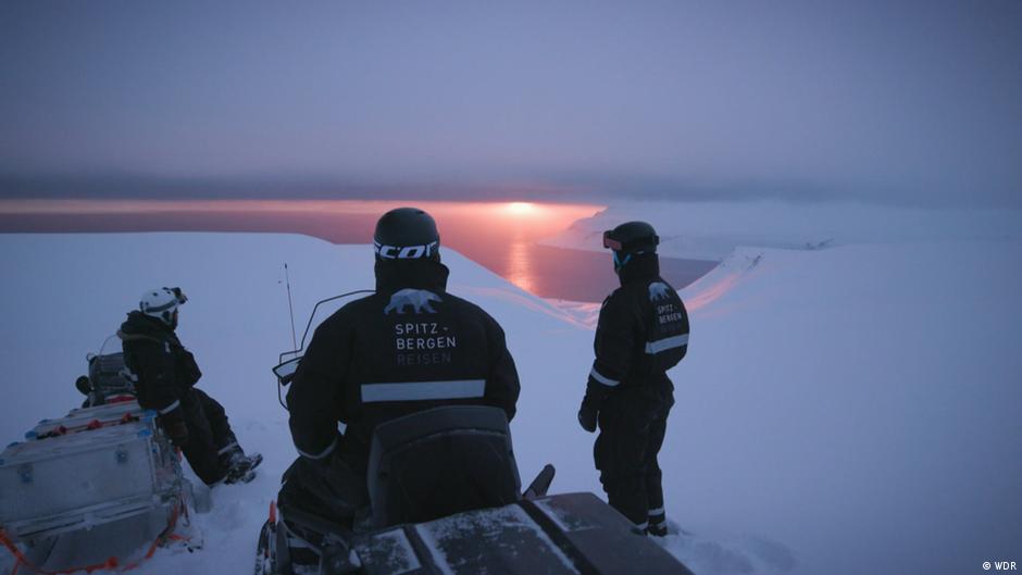 Arctic Blue - Power games on the melting ice - Part 2 – DW – 12/30/2022