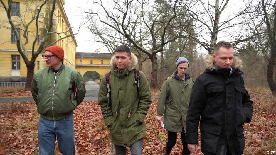 Russian draft evaders seeking asylum fear being sent back – DW – 12/28/2022