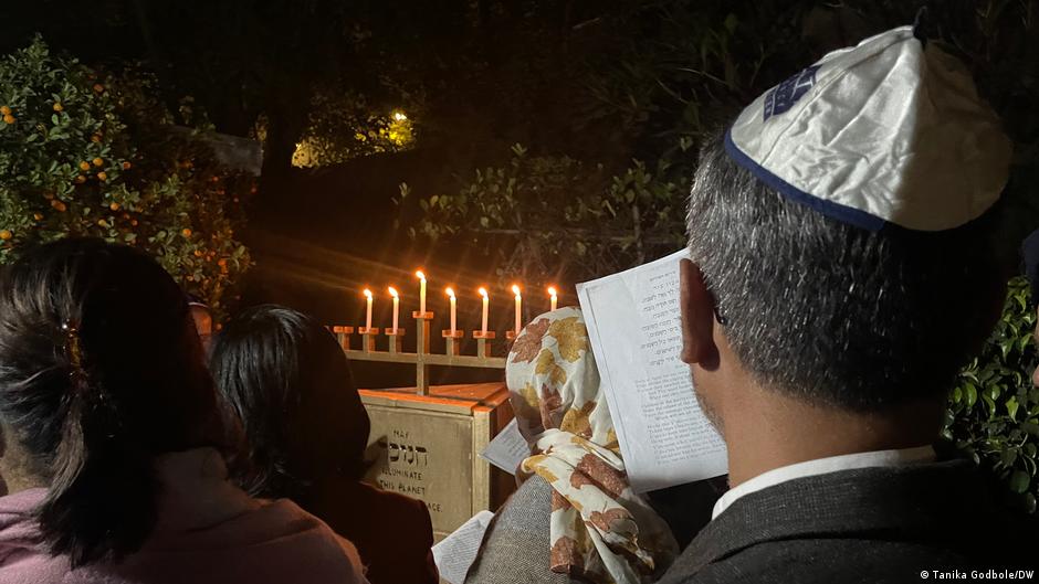New Delhi's tiny Jewish community keeps customs alive