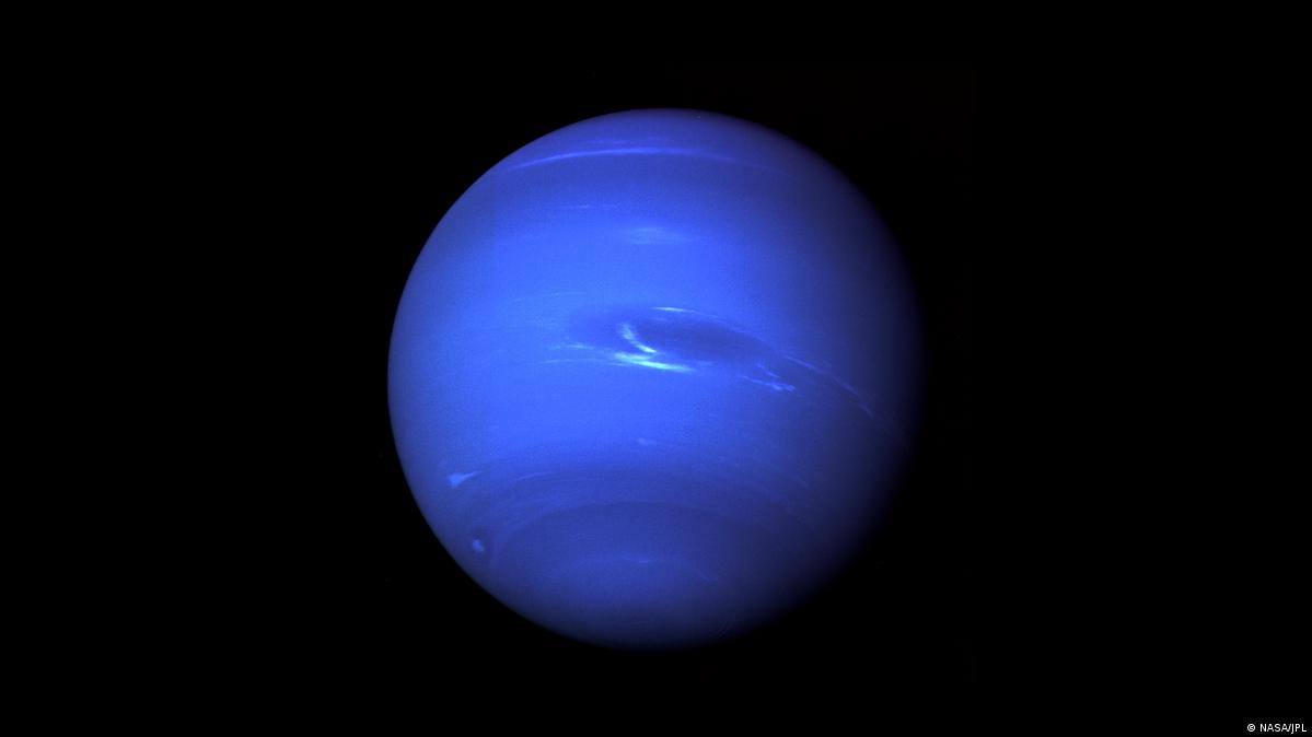 Neptuno pierde sus nubes y científicos creen saber por qué – DW – 18/08 ...