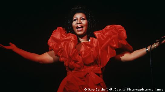The 10 greatest singers of all time