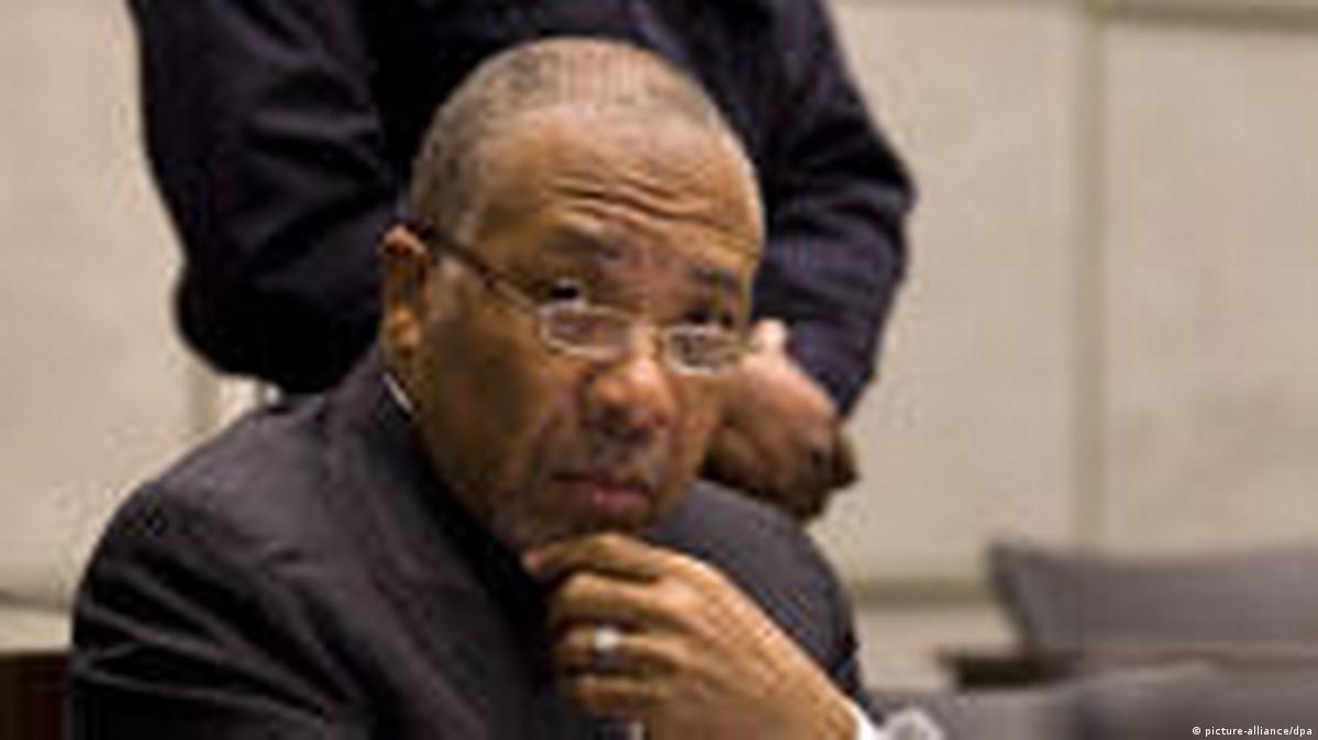 Judges consider Taylor verdict – DW – 03/11/2011