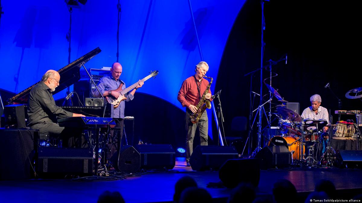 DW Jazz Concerts: The Jan Garbarek Group – DW – 01/22/2023