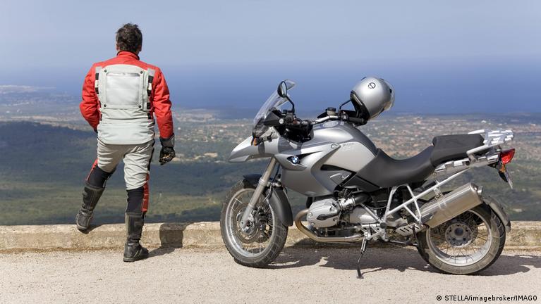 Europe's most beautiful motorcycle routes – DW – 03/13/2023