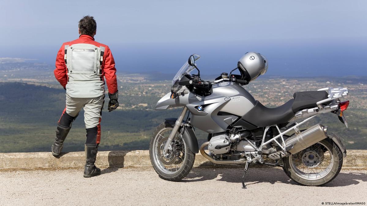 Europe's most beautiful motorcycle routes – DW – 03/13/2023