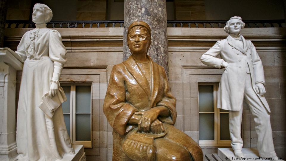 Rotonda Di Rosa Parks Giardino Segreto Di Cristiana Ruspa · Relais