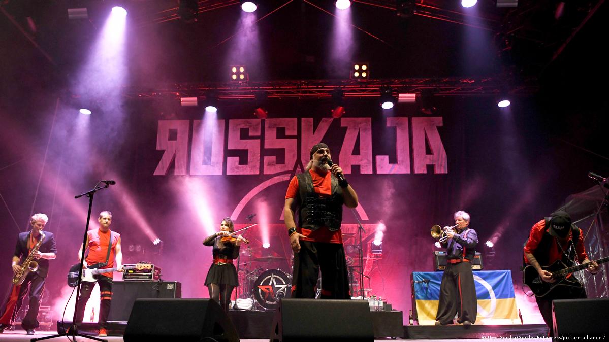 Австрийская группа Russkaja объявила о расформировании – DW – 04.02.2023