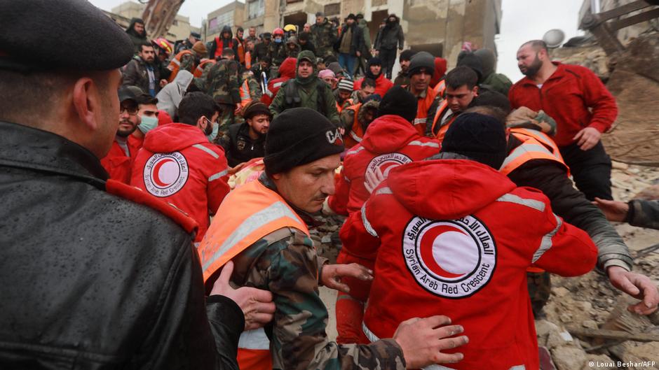 More DW earthquake coverage in Turkish and Arabic – DW – 02/07/2023