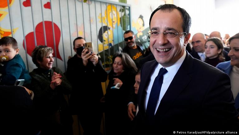 Cyprus vote: Christodoulides to become new president