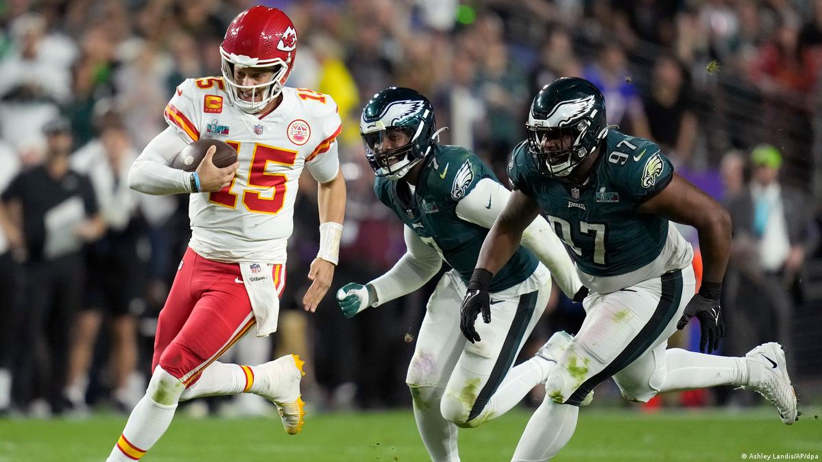 American Football – DW