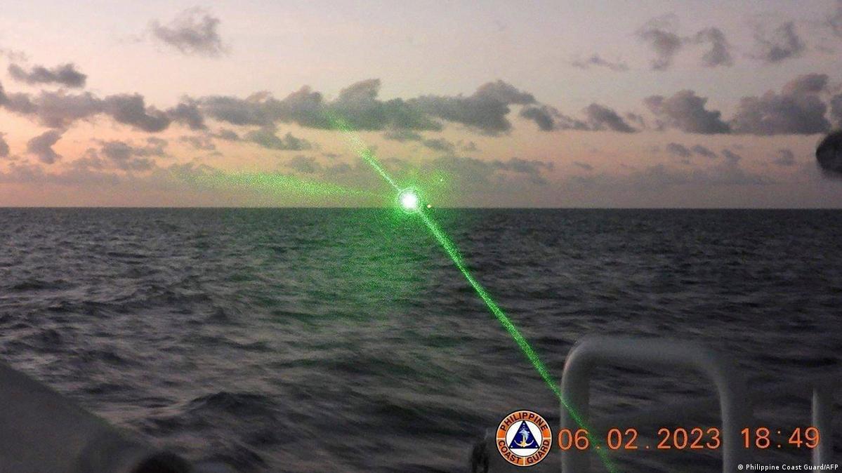 Philippines summons China envoy over maritime laser incident – DW – 02/14/2023