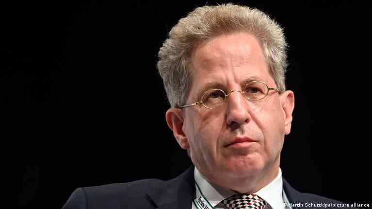 German intelligence service targets former boss — report – DW – 08/16/2023