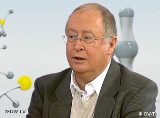 In the Studio: Prof. Mike Atkinson, Radiobiologist – DW – 03/21/2011