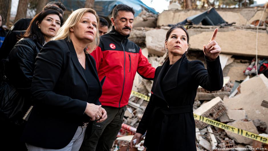 German ministers visit Turkey after devastating earthquakes