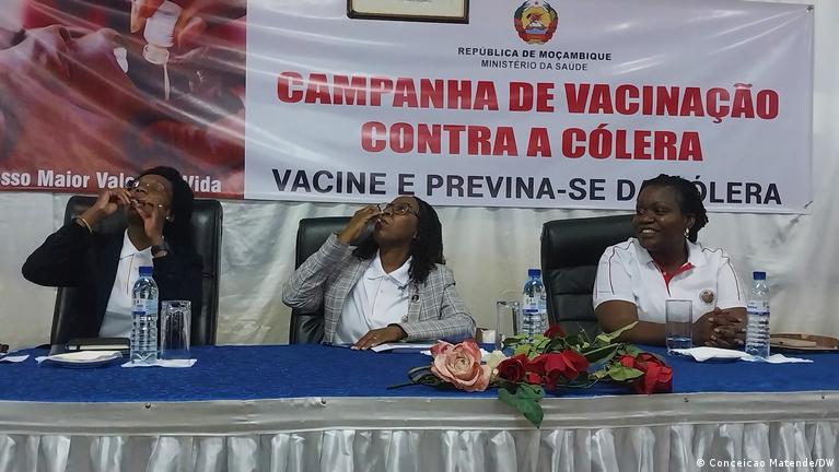 Moçambique promove campanha de vacinação contra a cólera – DW – 27/02/2023