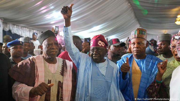 Nigeria: Bola Tinubu sworn in as president – DW – 05/29/2023