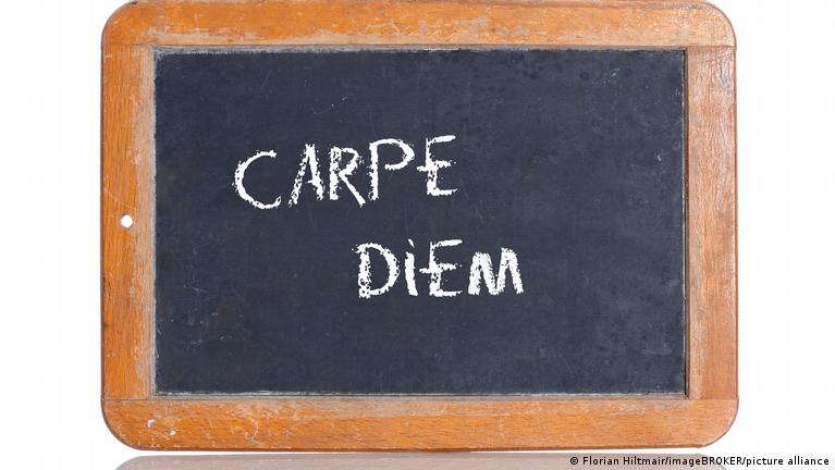 Why Latin should not become extinct in school – DW – 07/28/2023