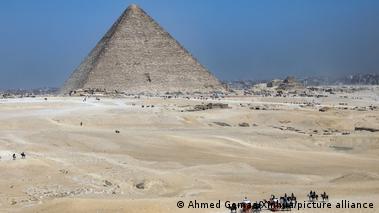 Egypt announces new Great Pyramid discovery – DW – 03/02/2023