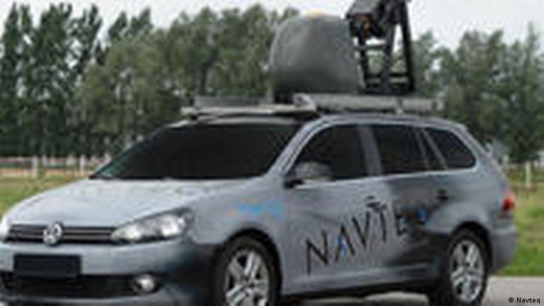 Microsoft Streetside – DW – 03/08/2011