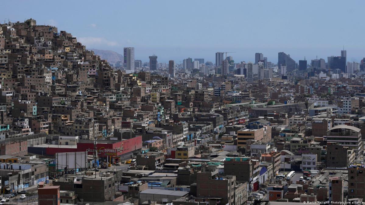 La pobreza en Perú afecta a más de 9 millones de personas