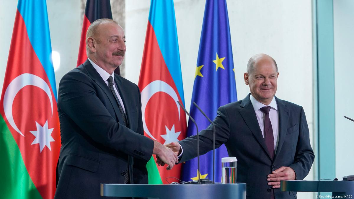 Aliyev: Azerbaycan Avrupa için güvenilir bir ortaktır – DW – 14.03.2023