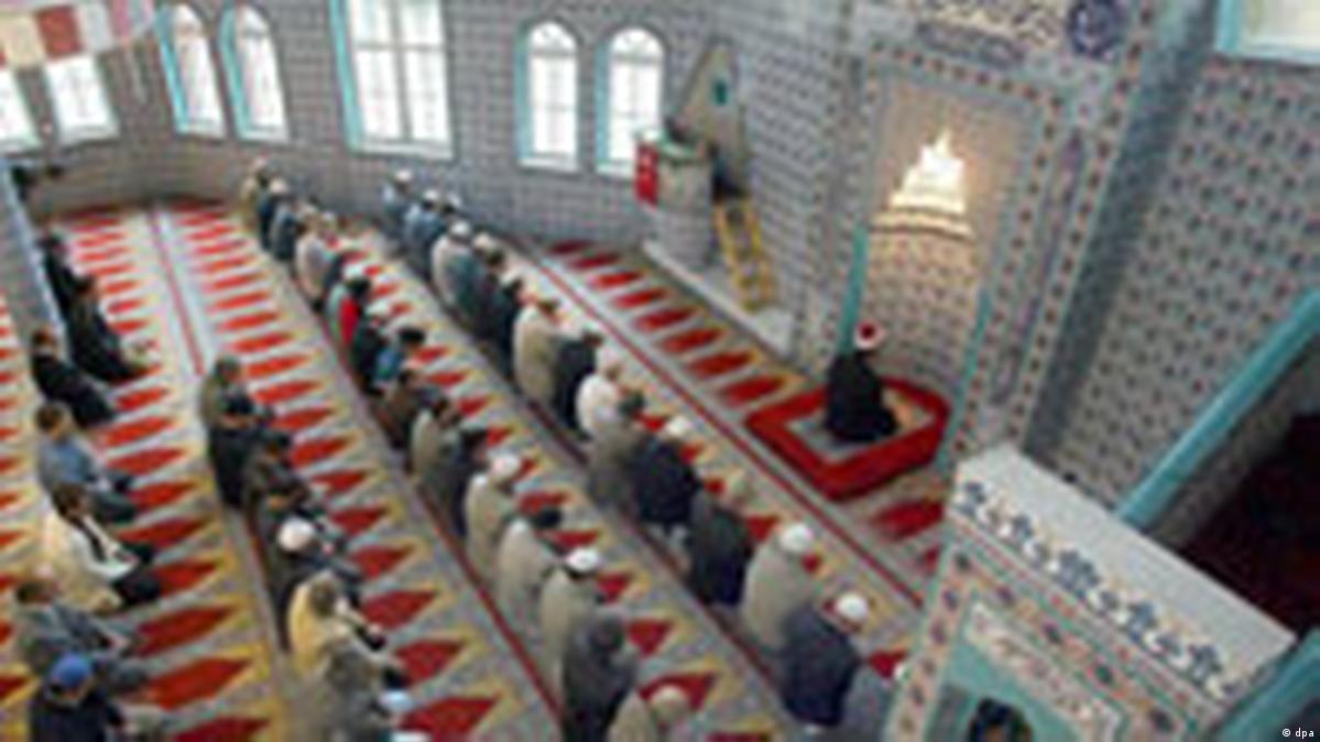 Mosques in Germany – DW – 12/17/2010