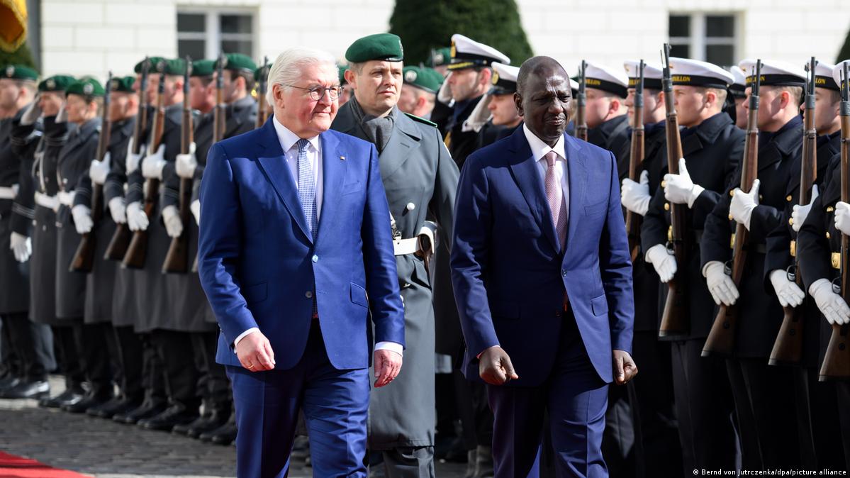 Kenya's President William Ruto urges end to war in Ukraine – DW – 03/28 ...
