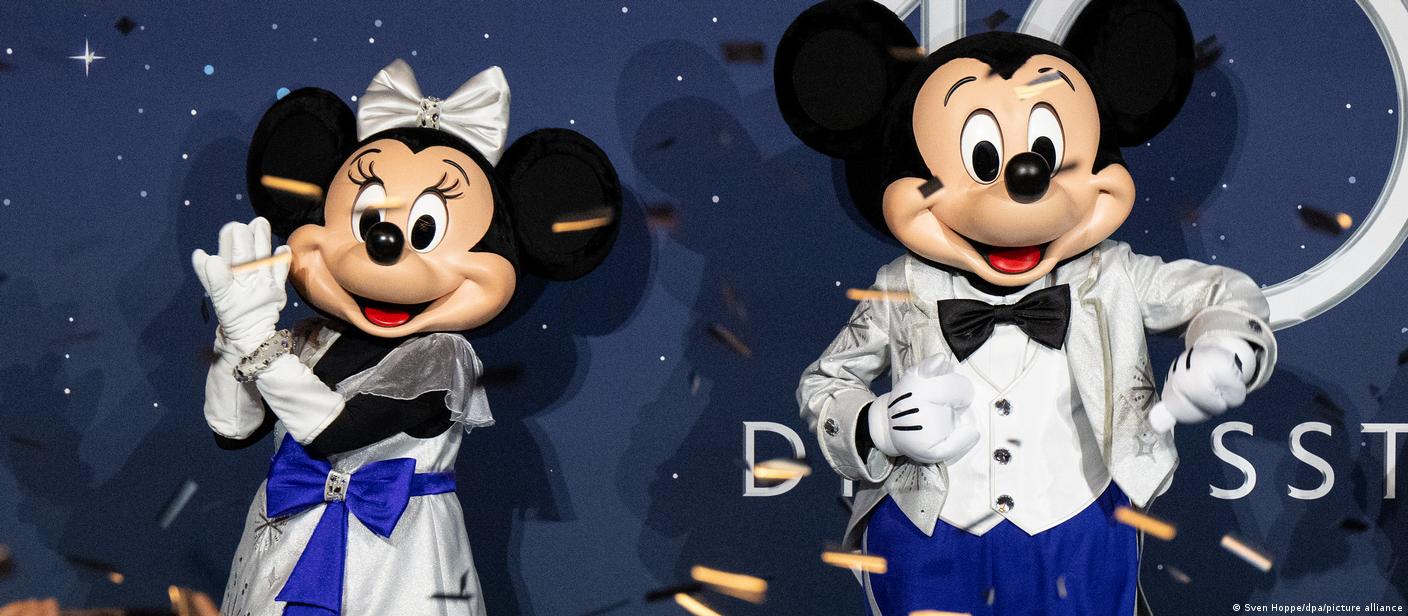 Walt Disney And Mickey Mouse A Cultural Revolution Mickey: The Story