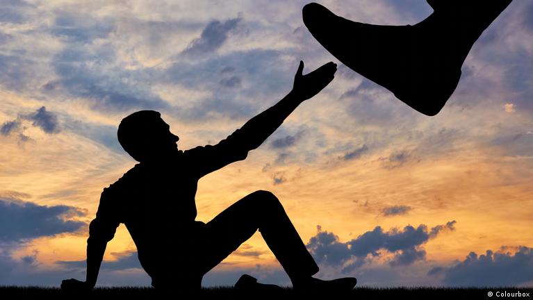 Abuse of power: The psychology of abusive relationships – DW – 05/05/2023