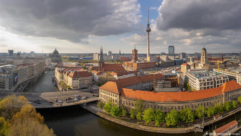 BErlin : r/worldpolitics