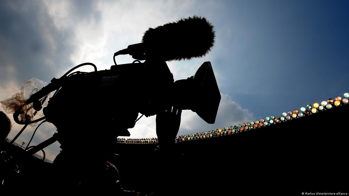 Ukraine: Wiretapping scandal puts journalists at risk