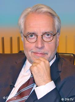 Our guest on 26.06.2011 Martin Roth, Museum Director – DW – 11/01/2011