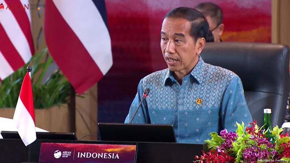Jokowi: Isu Myanmar Tidak Boleh Hambat Pembangunan ASEAN – DW – 11.05.2023 Jokowi: Isu Myanmar Tidak Boleh Hambat Pembangunan ASEAN – DW – 11.05.2023