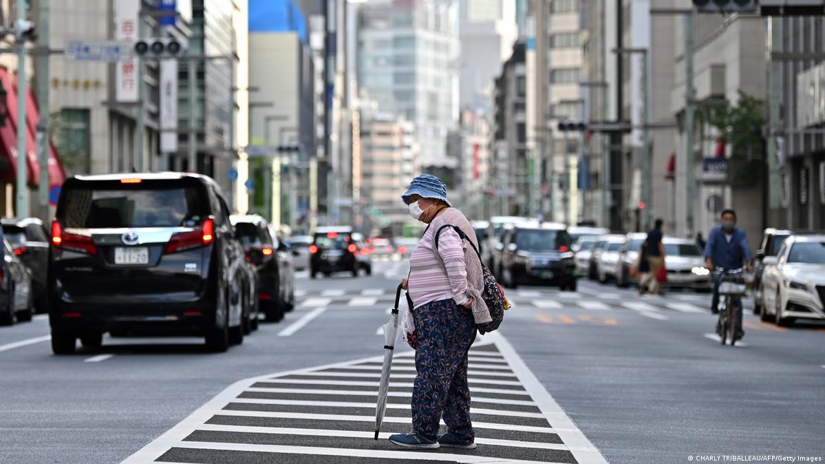 Jepang: Imigrasi dan Teknologi Solusi Kekurangan Penduduk
