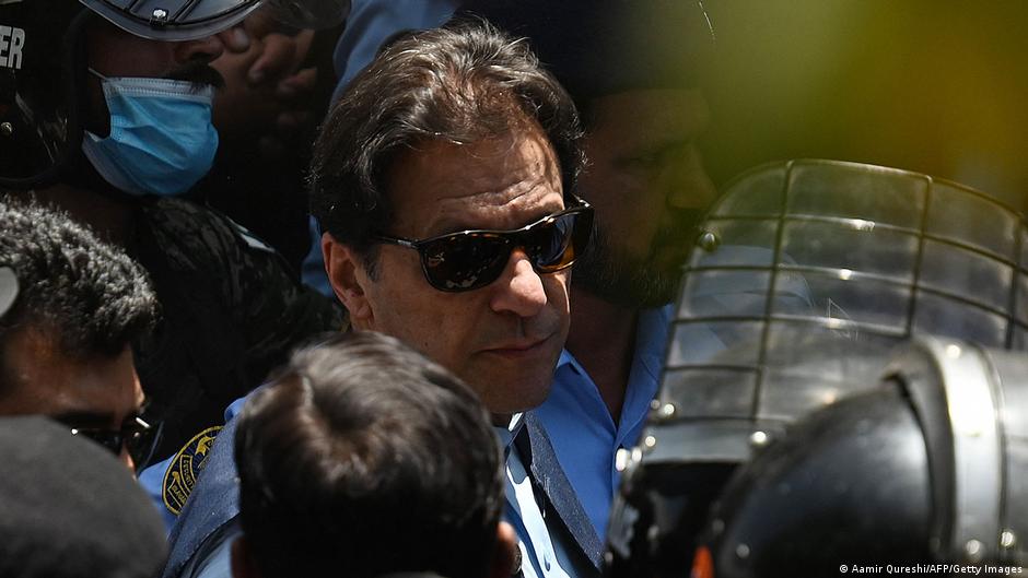 Will Pakistan ban Imran Khan's PTI party? – DW – 05/22/2023