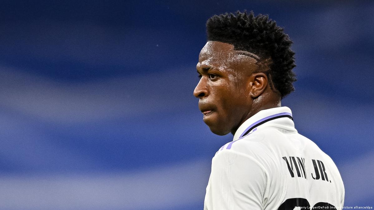 El caso Vinicius Jr. pone de manifiesto el racismo en España – DW – 26 ...