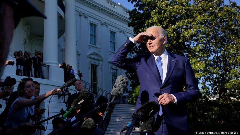 Biden says US debt ceiling deal 'very close' – DW – 05/27/2023
