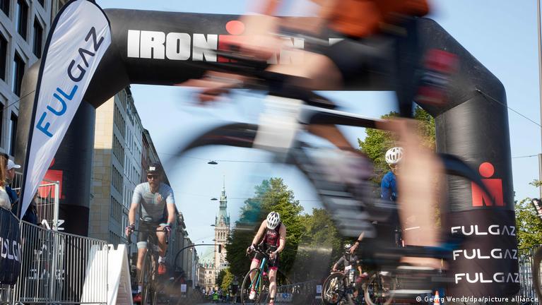 Fatal motorbike and bike crash at Hamburg Ironman triathlon