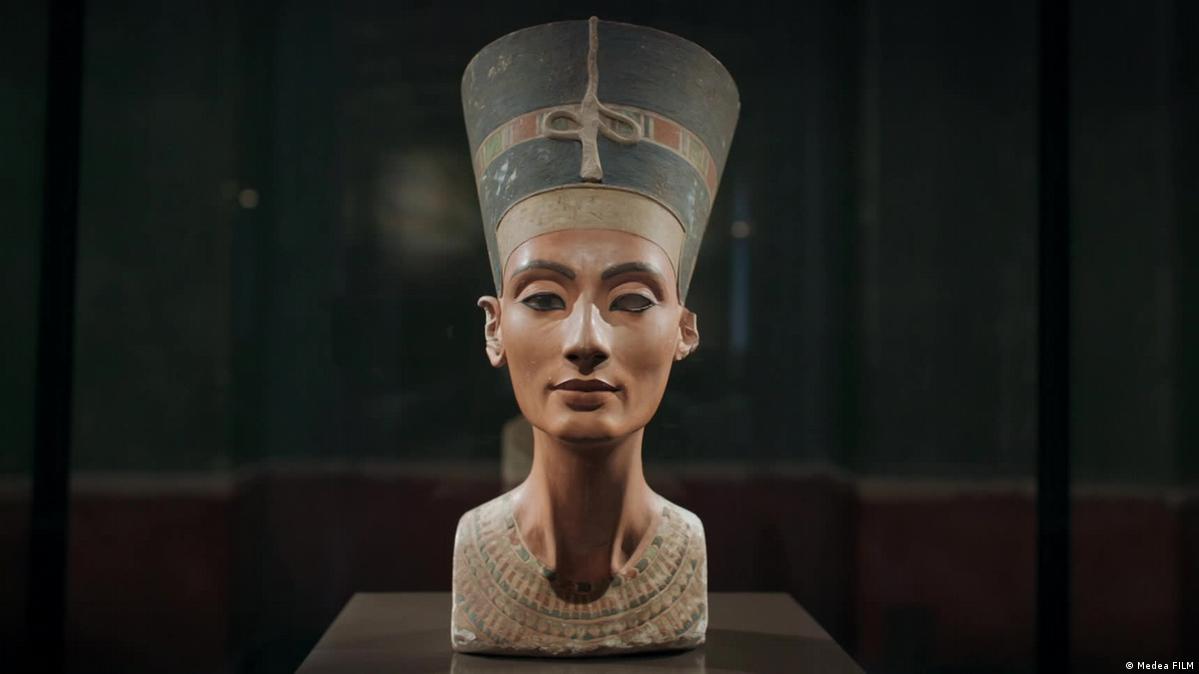The Beautiful Nefertiti - Who Owns Her?