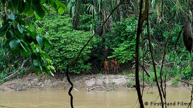El mundo aislado de los mashco piro en Perú – DW – 14/07/2023