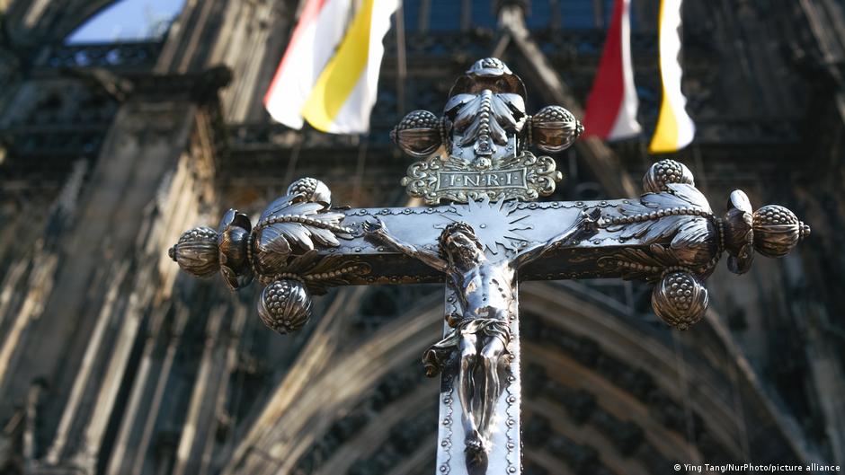 Court orders Cologne Archdiocese pay €300k in abuse damages – DW – 06 ...