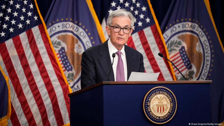 US Fed holds interest rates steady at 22-year high – DW – 11/01/2023